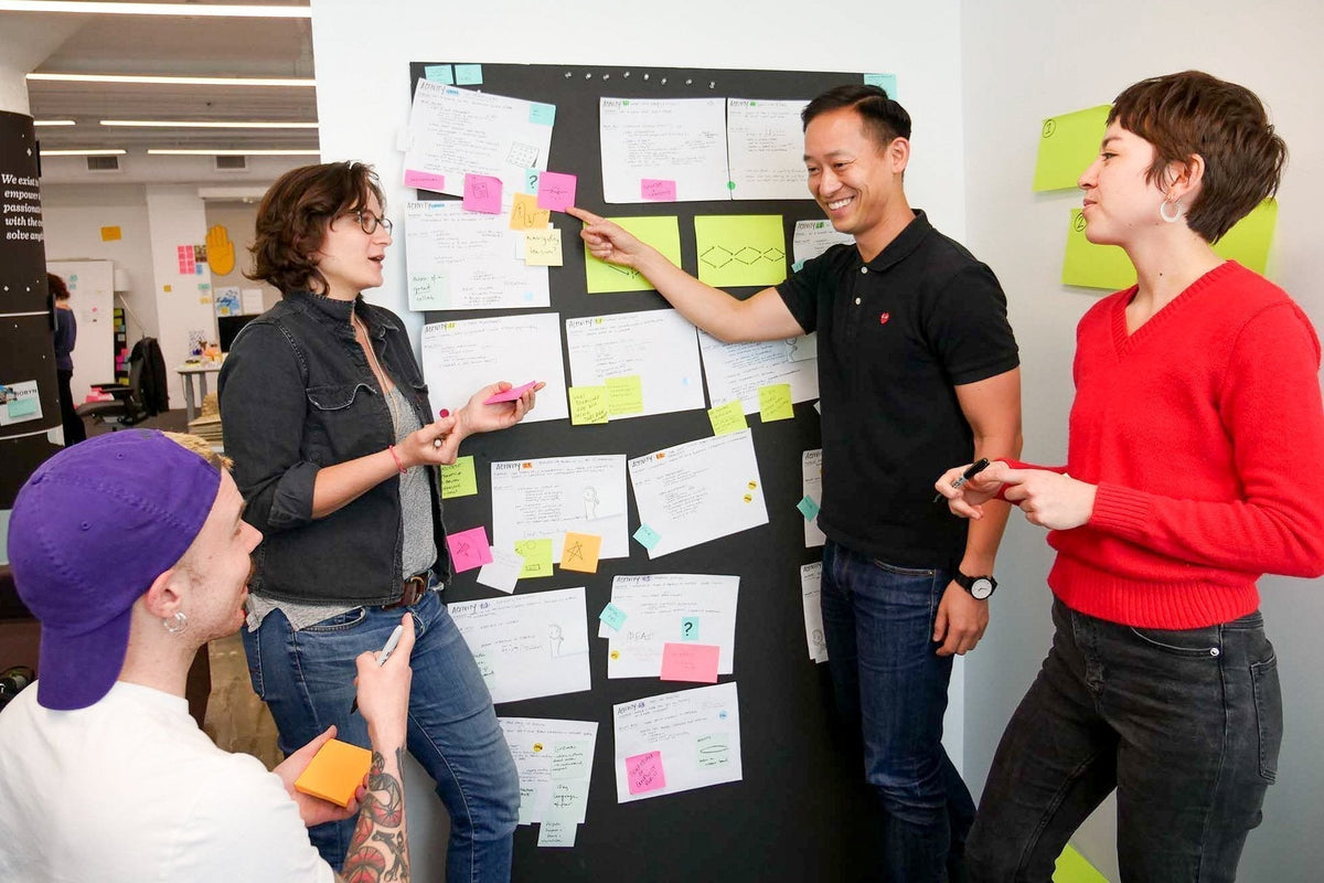 How Mike Peng Builds Creative Collaboration Across Cultures and Discip ...